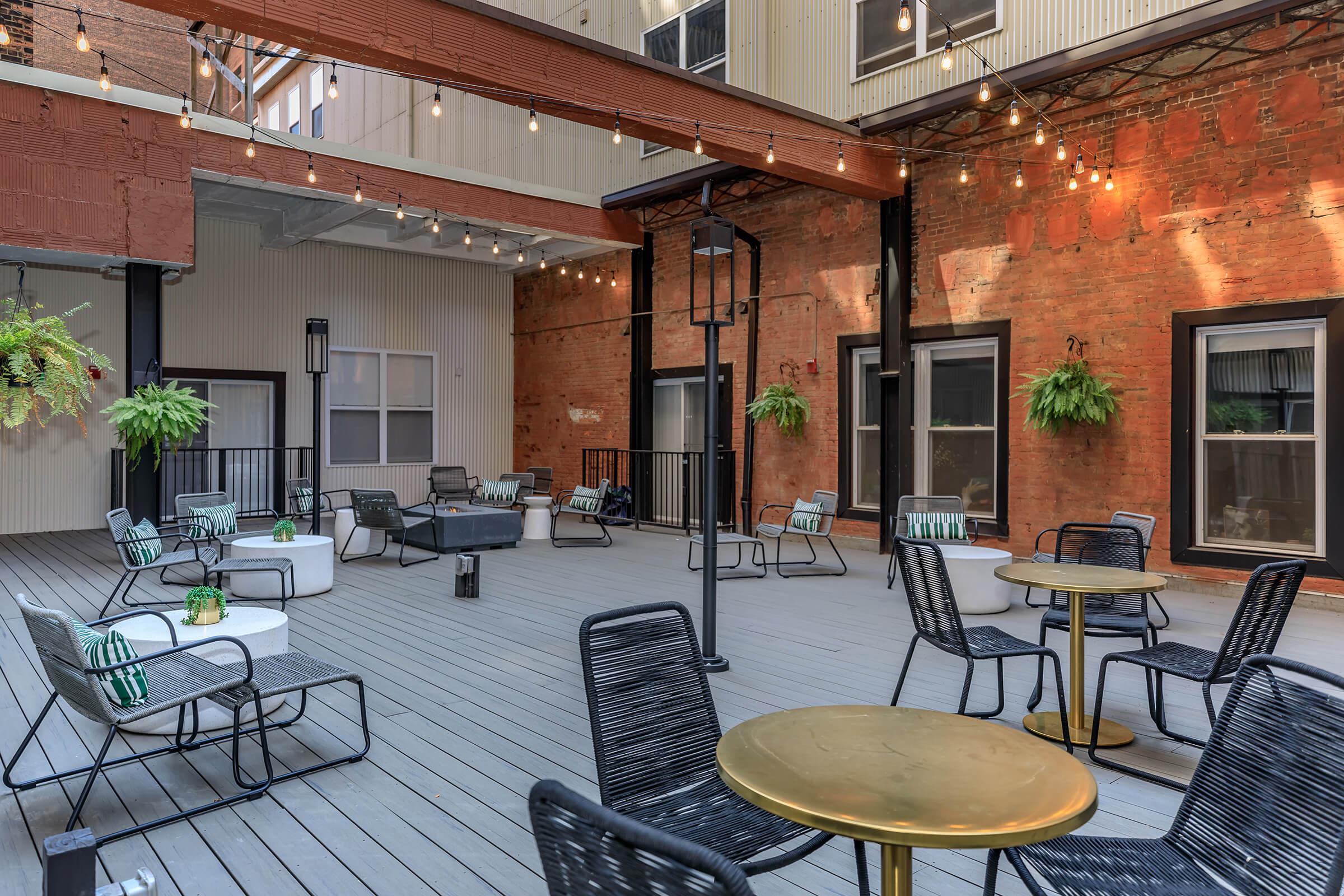 WT Grant Lofts - Hernandez Building Company